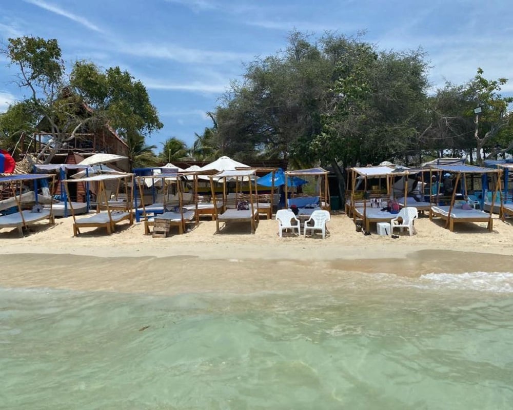Playa Tranquila | en Baru | salidas todos los dias desde cartagena